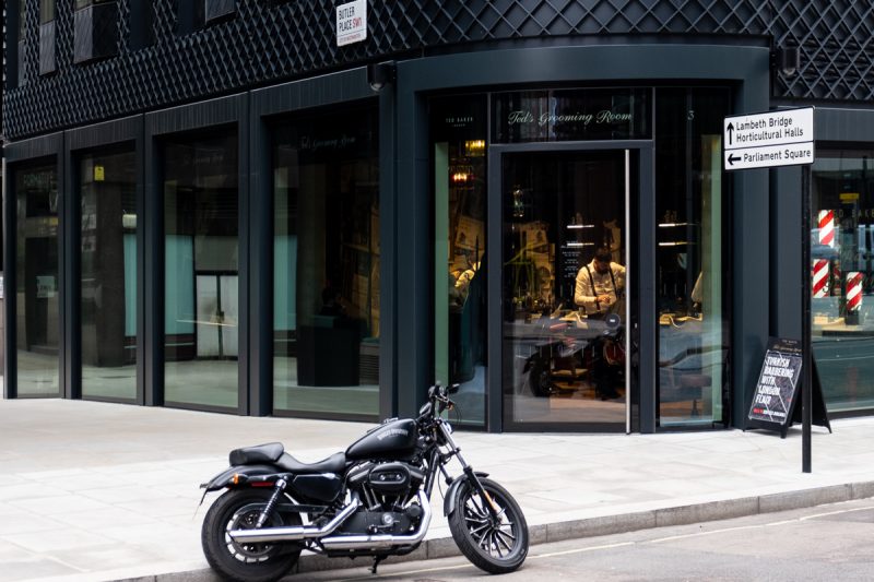 YY Building Canary Wharf