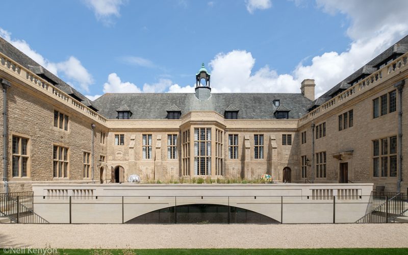 YY Building Canary Wharf