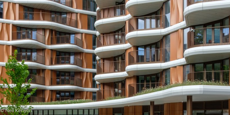 YY Building Canary Wharf